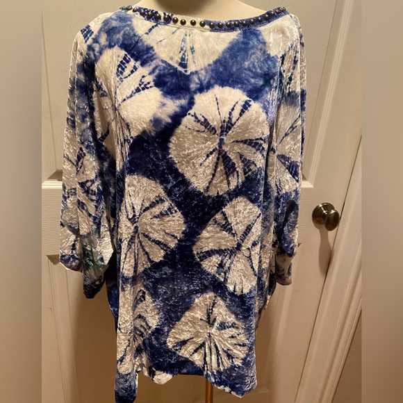 Double D Ranch | Tops | Nwt Double D Ranch Velvet Studded Cold Shoulder ...